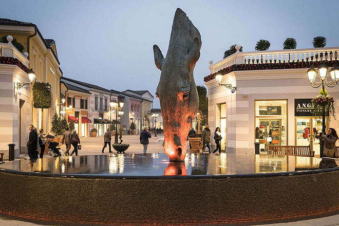 Milan Outlet Mall Italy Serravalle Designer Outlet ! #shopping