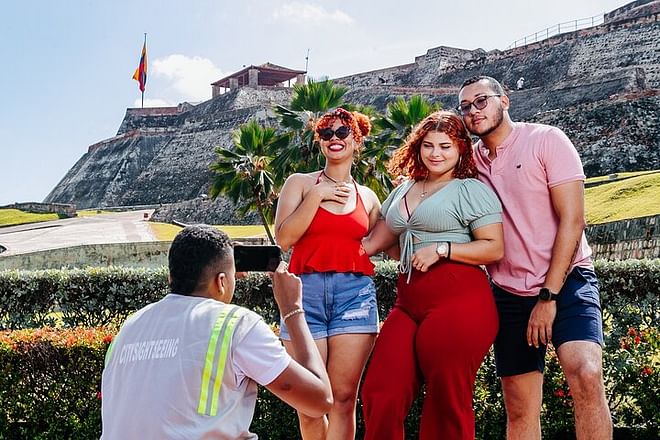 Visita guiada por el castillo de San Felipe y el Convento de la Popa ...